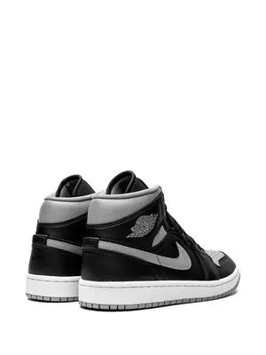 JORDAN 1 Mid Sneakers - Black
