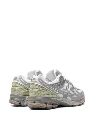 NEW BALANCE 1906n "olive" Sneakers