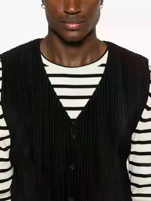 Issey Miyake Pleated Vest - Black