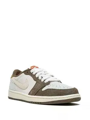 JORDAN 1 Low "year Of The Rabbit" Sneakers - Brown
