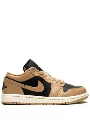 JORDAN 1 Low Desert/black Sneakers - Brown