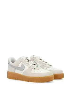 Nike Force 1 '07 Lv8 Sneakers - Neutrals