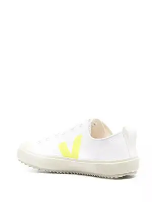 VEJA Side Logo Print Lace-up Sneakers