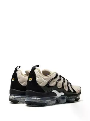 Nike Vapormax Plus "light Bone Black" Sneakers - Neutrals