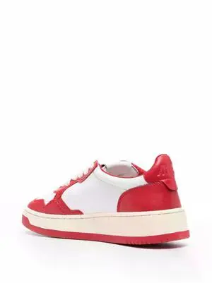 AUTRY Contrast Panel Leather Sneakers