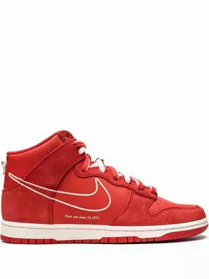 Nike Dunk Hi Se "first Use" Sneakers - Red