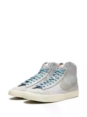 Nike Blazer Mid '77 Premium Grey Fog Sneakers