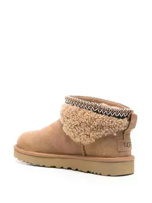 UGG Classic Ultra Mini Maxi Curly Boots