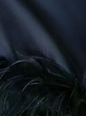 STYLAND Ostrich-feather Satin Scarf