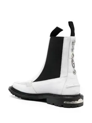 TOGA VIRILIS Charm Detail Ankle Leather Boots - White
