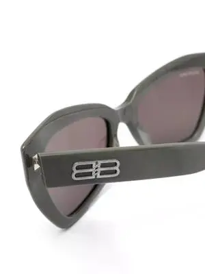Balenciaga Logo-plaque Butterfly Sunglasses