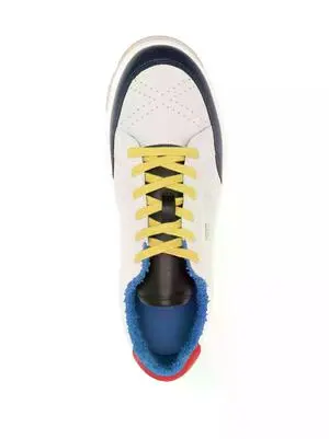 Gcds Retro Nami Low-top Sneakers - Neutrals