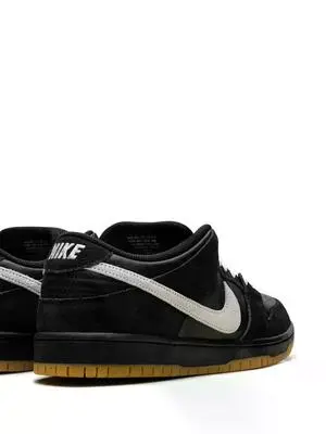 Nike Dunk Low Pro Sb "white/gum" Sneakers