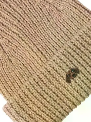 PELO FOUNDATION Ribbed Knit Beanie With Embroidered Motif
