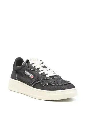 AUTRY Medalist Low Sneakers