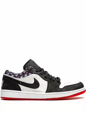 JORDAN Air 1 Low Quai 54 " White - Black