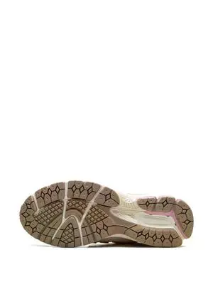 NEW BALANCE 1906r Sneakers - Neutrals