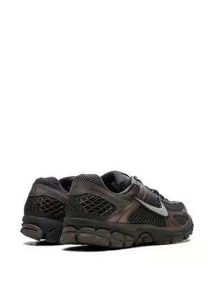 Nike Zoom Vomero 5 Sneakers - Grey