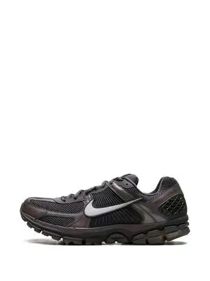 Nike Zoom Vomero 5 Sneakers - Grey