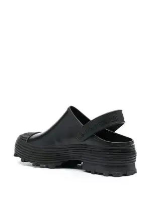 Camper Traktori Clogs - Black