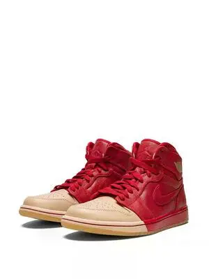 JORDAN 1 Retro High Premium Sneakers