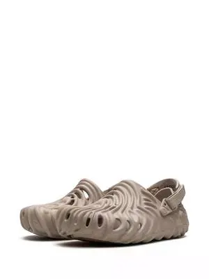 CROCS Pollex Salehe Bembury Horchata Mules - Neutrals