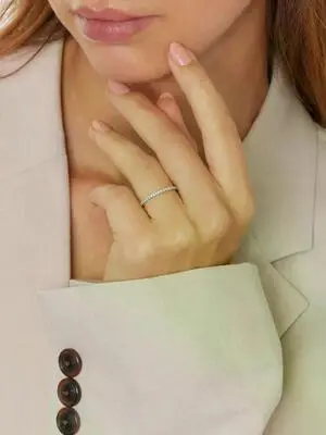 VEYNOU 18kt Recycled White Gold Mara Diamond Ring - Silver