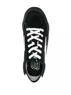 REVANCHE Lace Up Low Top Sneakers
