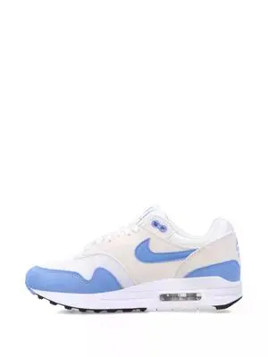 Nike Max 1 Sneakers