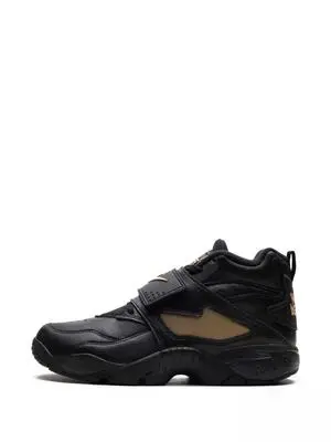 Nike Diamond Turf Sneakers - Black
