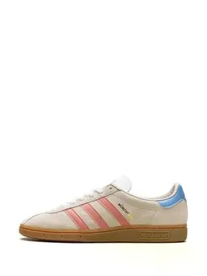 Adidas Munchen 24 Beige Suede Sneakers