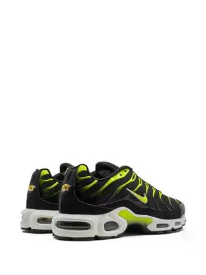 Nike Max Plus Sneakers - Black