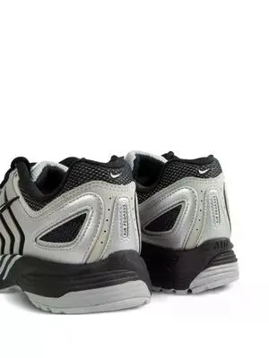Nike Pegasus 2005 Sneakers - Grey
