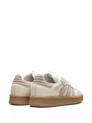 Adidas Samba Sneakers