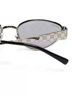 Gucci Cat Eye-frame Sunglasses - Silver