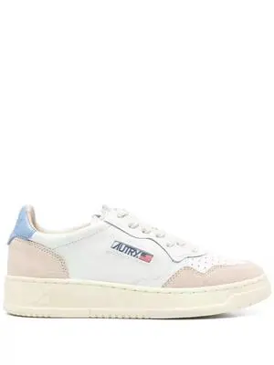 AUTRY Medalist Low Top Sneakers - White