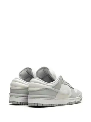 Nike Dunk Low Twist Sneakers - Silver