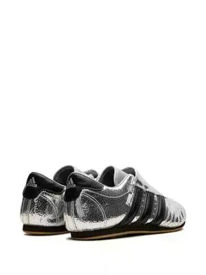 Adidas Originals -tone Slip-on Sneakers