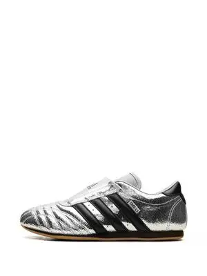 Adidas Originals -tone Slip-on Sneakers