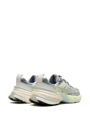 Nike V2k Run Metallic Platinum Sneakers - Neutrals