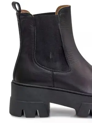 ENNEQUADRO Leather Chelsea Boots With Elasticated Panels And Lug Sole