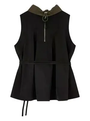 STUDIO TOMBOY Plissé Peplum Sleeveless Top With Contrasting Collar - Black