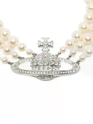 VIVIENNE WESTWOOD Three Row Pearl Bas Relief Necklace - Silver