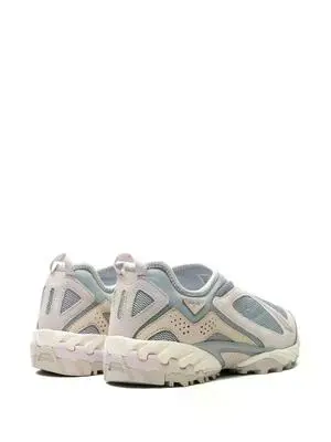 NEW BALANCE X Tokyo Design Studio 610 Concrete Sneakers