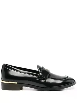 Guess Kaine Patent Loafers With Gold-tone Detailing - Black