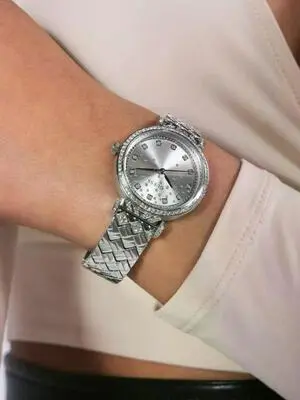 Guess Analog Watch With Crystal Embellished Bezel And Link Bracelet
