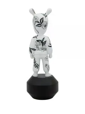 LLADRO The Guest Henn Kim