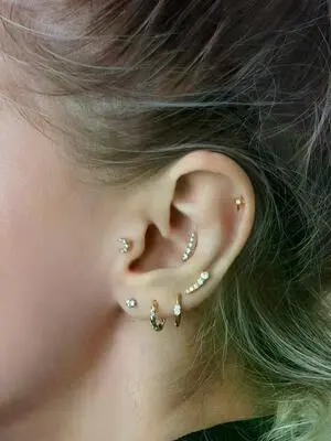 LARK & BERRY 14kt White Gold Diamond Stud Earring