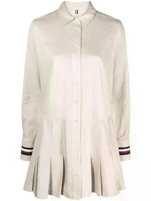 Tommy Hilfiger Logo Plaque Pleated Dress - Neutrals