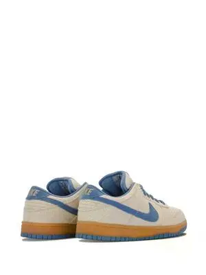 Nike Dunk Low Pro Sb Sneakers - Neutrals